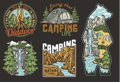 스티커 팩 여행 자연 하이킹과 캠핑을 위한 세트 자연과 야외 요소를 특징으로 하는 복고풍 캠핑 배지 컬렉션 티셔츠 프린트 캠핑에 대한 스톡 벡터 아트 및 기타 이미지