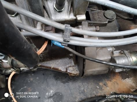 Потёк из под трамблёра — Lada 2110, 1,5 л, 2002 года | расходники | DRIVE2