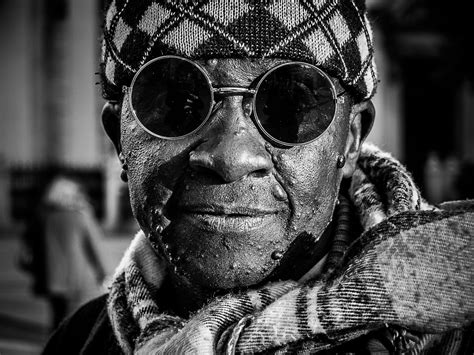 Shooting Street Portraits Street Photography Magazine