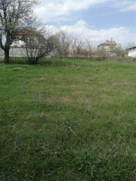 Парцел в регулация в с Беляковец Продажба 905 кв м В регулация УПИ Без ток Без вода П