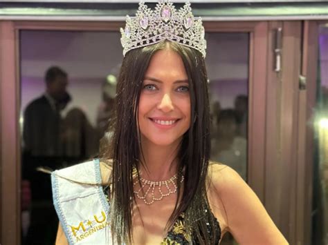 Modelo Argentina De Anos Pode Concorrer Ao Miss Universo