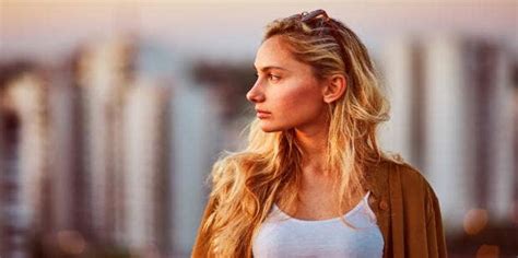 What The Sun Jupiter Sextile Means For Your Relationships Until November 2020 According To