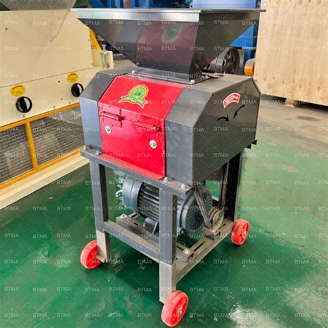 Breaking Barriers How A Palm Nut Crusher Machine Streamlines Kernel