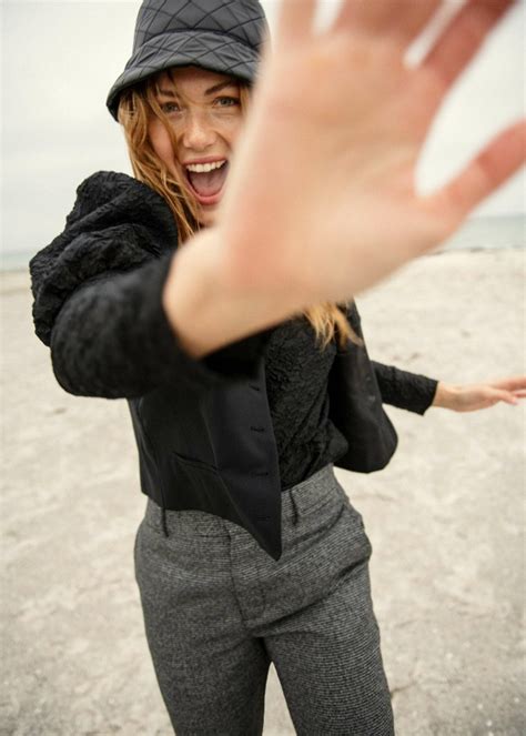 Julia V BOUNDARY London