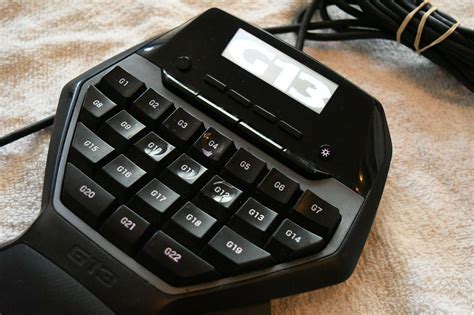Logitech G13 Rgb Gaming Keypad Y U0002 Black Ok Shape See Pics First W6 Keyboards And Keypads