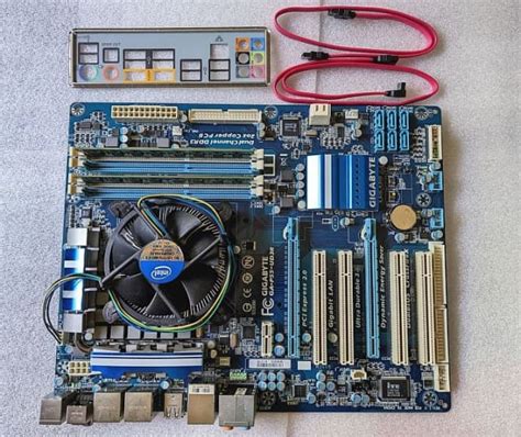 Intel I5 Quad Core CPU Motherboard RAM Cooler SATA Cable Combo Components In Castle