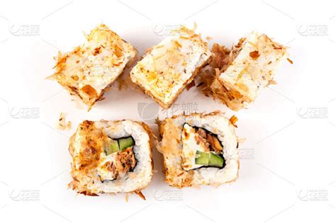 鲣 鲔鱼 寿司 咸水鳗 鳗鱼 寿司卷 鱼子酱 绿芥末酱 奶油 海产