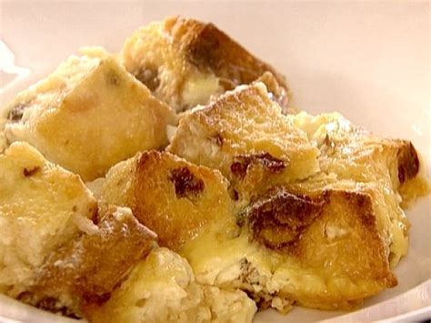 Easy Bread Pudding Cups Recipe With Garlic And Herbs