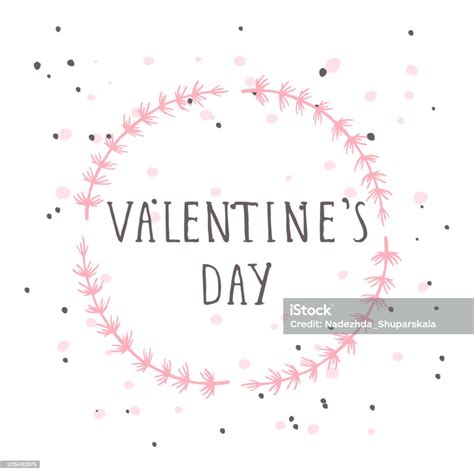 텍스트 발렌타인 데이와 꽃 라운드 프레임의 벡터 손으로 그린 그림 0명에 대한 스톡 벡터 아트 및 기타 이미지 0명 2월 꽃무늬 Istock