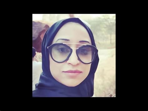 El Metnaka Ameera Al Mudhi Car Sex Eporner