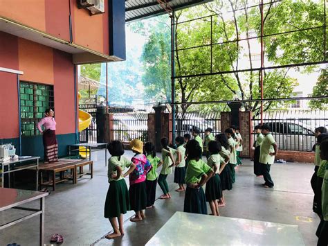 ကမာရွတ်မြို့နယ်တွင် အ ခြေခံပညာ ကျောင်းများနှင့် ပုဂ္ဂလိကိုယ်ပိုင် ကျောင်းများရှိ ကျောင်းသား က