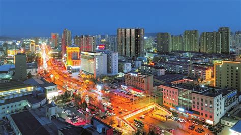 夜幕下的长治市景色迷人 新华网