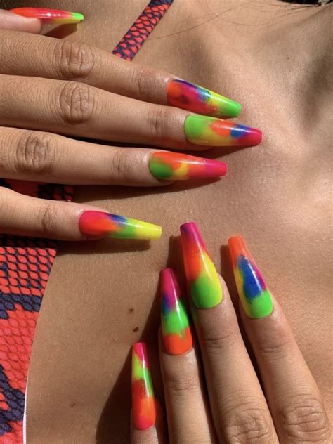 60 E Girl Aesthetic Nails For An Edgy And Cool Look Your Classy Look