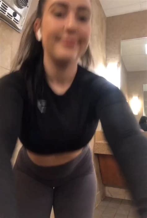 Post Pump R Girlsinlululemon