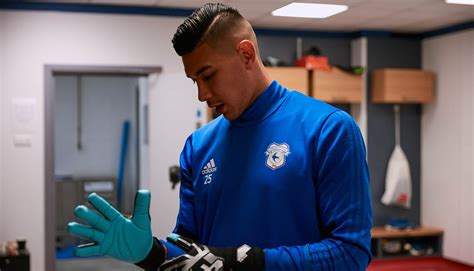 In Conversation Neil Etheridge Talks Tuto Secutor Soccerbible