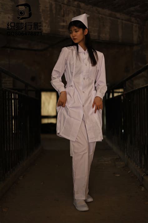 드림 위버 사진 No111 흰옷과 창백한 얼굴 짙은 향기 떠다니는 달 황혼 V2ph