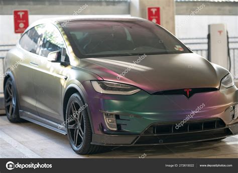 Tesla X Colors