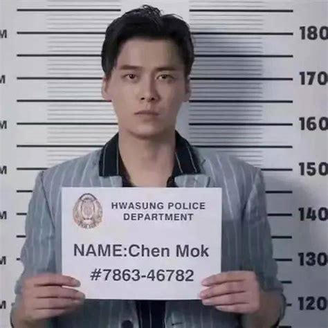 演员李易峰多次嫖娼被拘迅速被市场抛弃13个品牌终止合作华鼎奖最佳男主角等奖项被取消 华鼎奖取消李易峰最佳男主角等称号 演员李易峰多次
