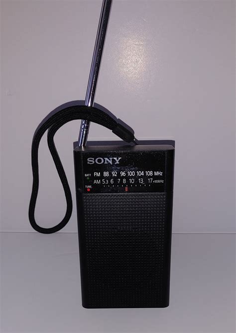 Sony Radio Fm Am Portative Modèle Icf P26 Economic Distribution Distribution Economic