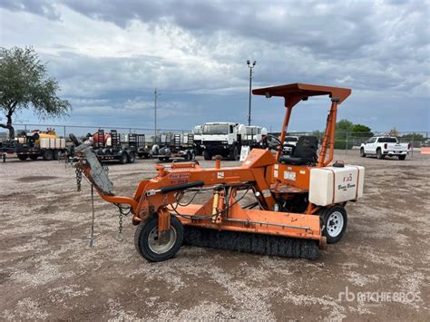 2001 Broce Bb250b Self Propelled Broom Ritchie Bros Auctioneers