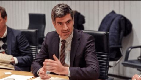 ΠΑΣΟΚ Νέες αντικαταστάσεις προσώπων από τον Ανδρουλάκη Τέλος ο