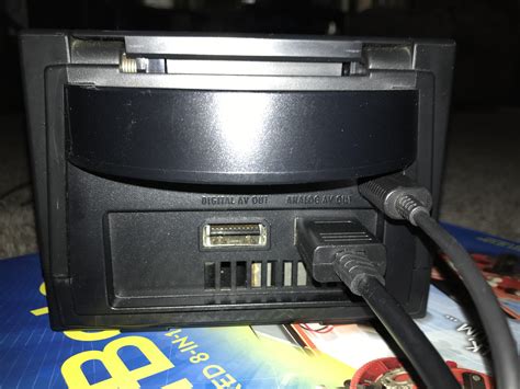 anyone know of a good digital av out adapter that just plugs straight