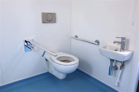 Omniloo Wheelchair Accessible Toilet Facility Omnipods And Cabins Uk