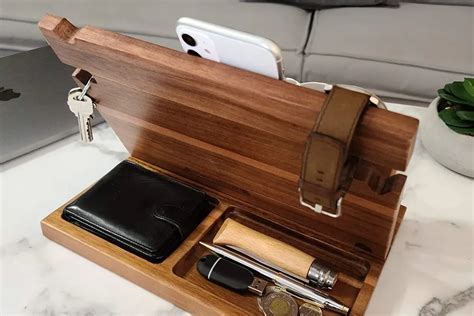 Efficiency At Its Best 5 Unique Phone Docking Stations For A Tidy Office