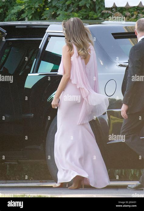 Melania Knauss Wedding Dress