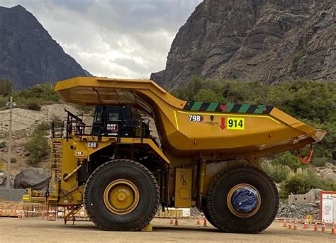 Codelco Andina Purchases 18 Cat 798ac Trucks E And Mj