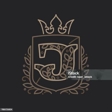 크라운이 있는 전령 방패에 꽃무늬 문자로 구성된 J 레터 로고 검에 대한 스톡 벡터 아트 및 기타 이미지 검 고급 고급