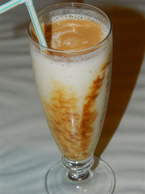 Фрапе од банана и цимет Moirecepti