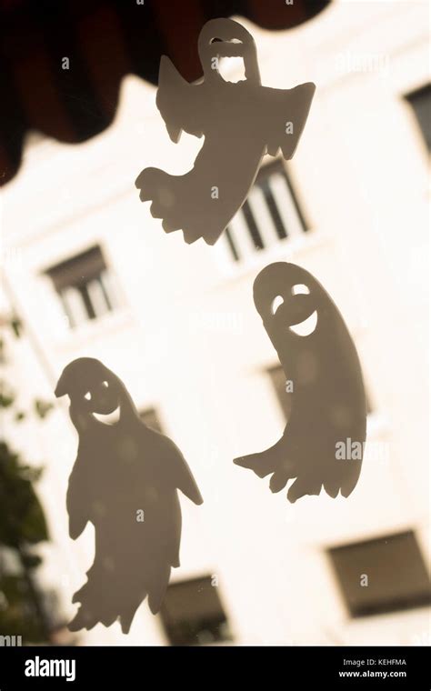Halloween Chidrens Party Toy Ghost Levitating Flying In The Air Stock