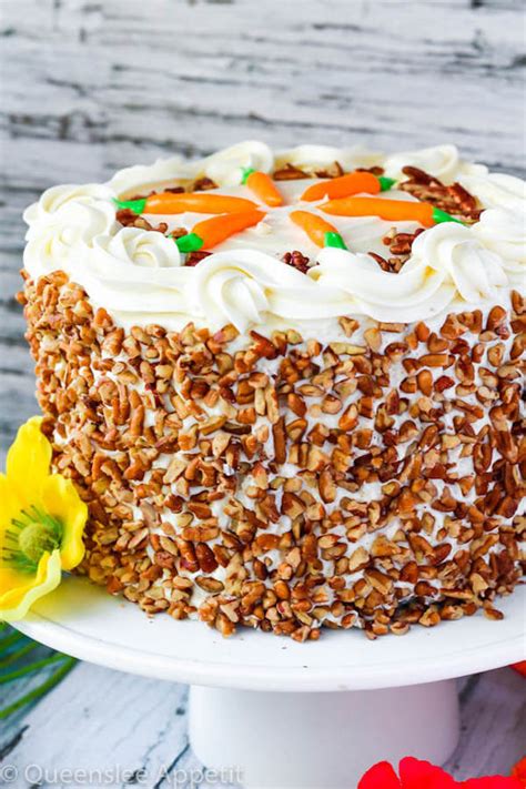 Perfect Carrot Cake With Cream Cheese Frosting Queenslee Appétit