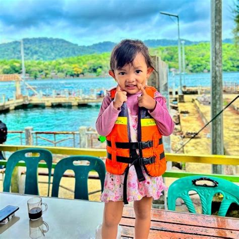 Princes Riskia Youtube