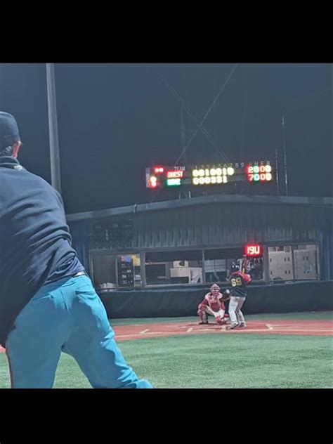 제대로 도끼타법 야구 Baseball やきゅう 다운스윙 도끼타법 사회인야구 총알타구 2루타 손맛 타격 1인칭야구 야구전문유투버 고양ic야구장 야구장 배선생 Youtube