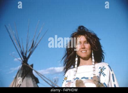 Mary Mcdonnell And Kevin Costner Film Dances With Wolves Usa 1990