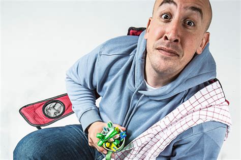 Dalin Olivers Back With A Cracker Show