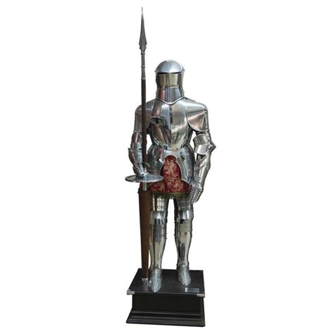 Armure Médiévale De Tournoi Avec Lance La Forge Médiévale