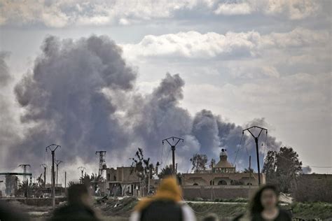 150 Islamic State Fighters Surrender In Eastern Syria South China