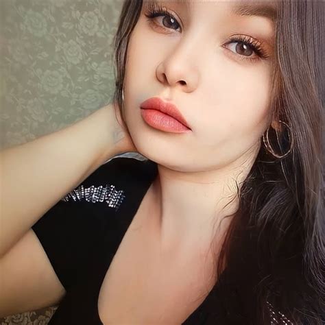 Oumaima Jemal Oumaima Jemall • Threads Say More