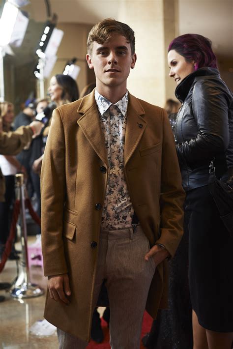Pin By Youtube Land On Connor Franta Fashion Gay Outfit Mens Outfits