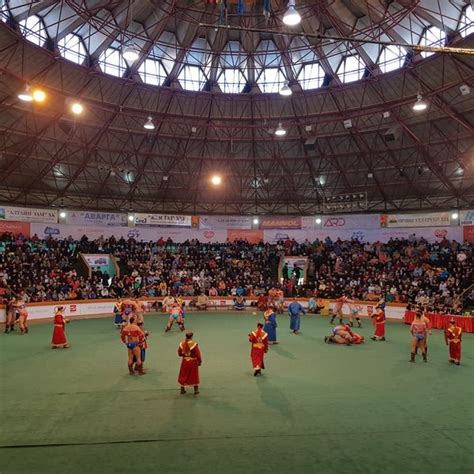 Малчдад туслах хандивын барилдаан болно