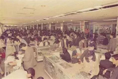 【晒图】回忆杀！罕见老照片带你穿越华强北40年！ 深圳