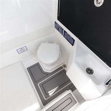 Amp 333 Luxury Center Console