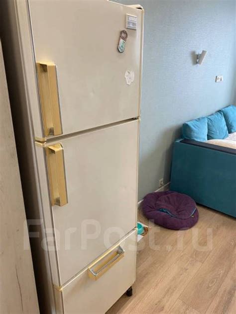 Продам японский холодильник, б/у, в наличии. Цена: 2 500₽ во Владивостоке