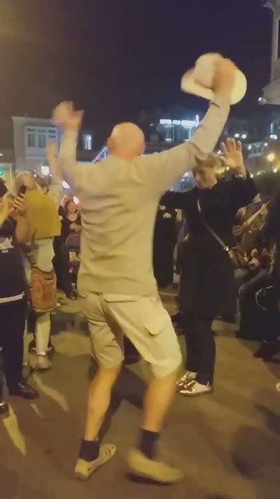 ცეკვა ტურისტების და ქართველების Youtube