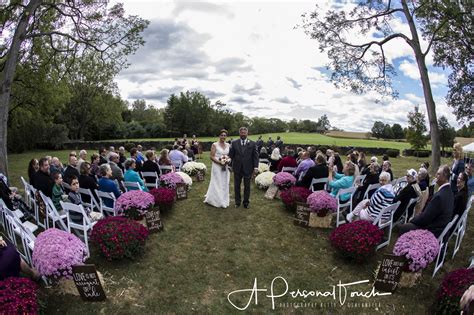 The Wedding List Gregg Renfrew Yluoz