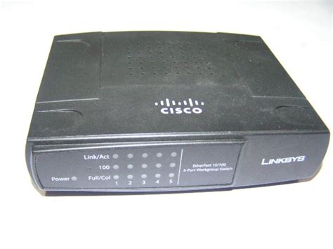 LINKSYS CISCO EtherFast 10 100 Work Group Switch Mod EZSX55W VER4 2 EstateSales Org