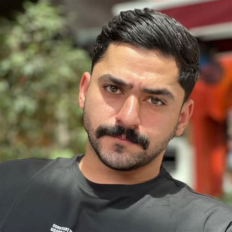 ‎حسين علي‎ Hukd • Threads Say More